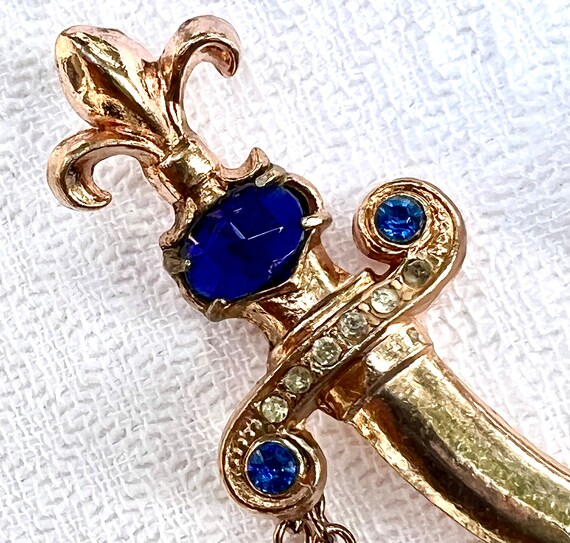 1940s Large Scimitar Brooch-Ceylon Blue Rhinestones &… - Gem