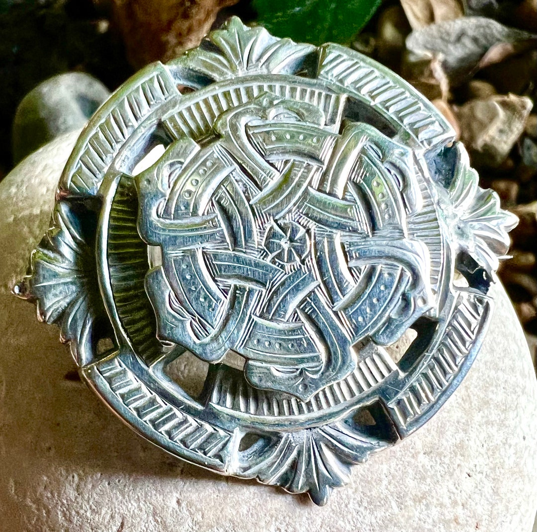 Romantic Celtic-victorian Target Brooch (english Origins, 1860-1880) 1. ...