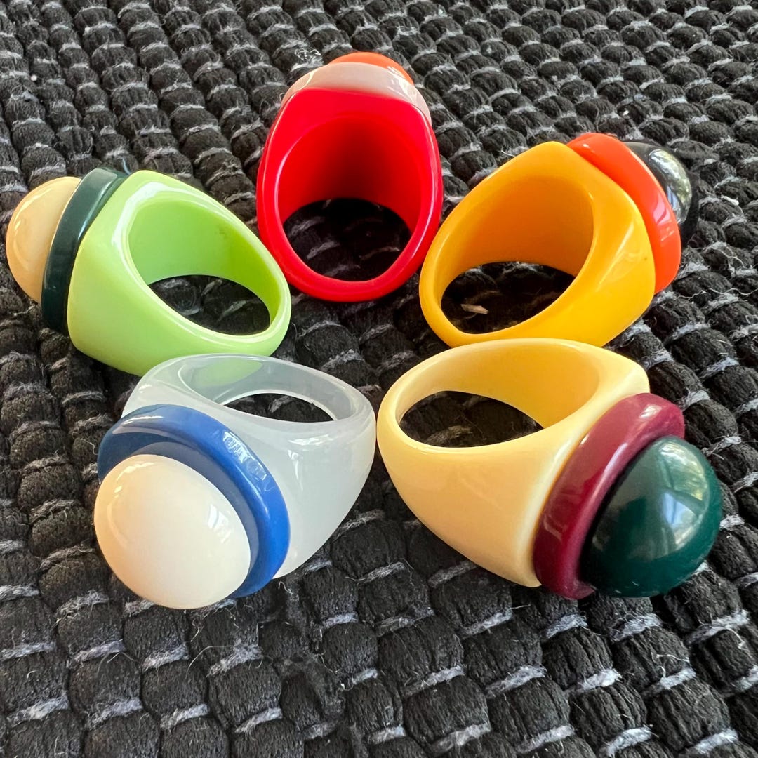 Vintage 1970s Lucite Rings Retro-fabulous Selection (sizes Specific to ...