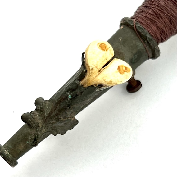 Antique German Tyrolean Hat Pin (Roe Deer Teeth, Acor… - Gem