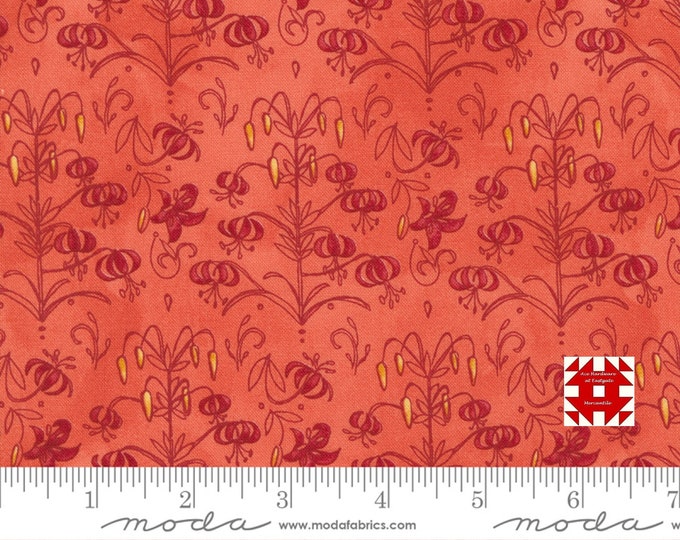Moda Carolina Lilies by Robin Pickens - Allover Carolina Lily Print in ...