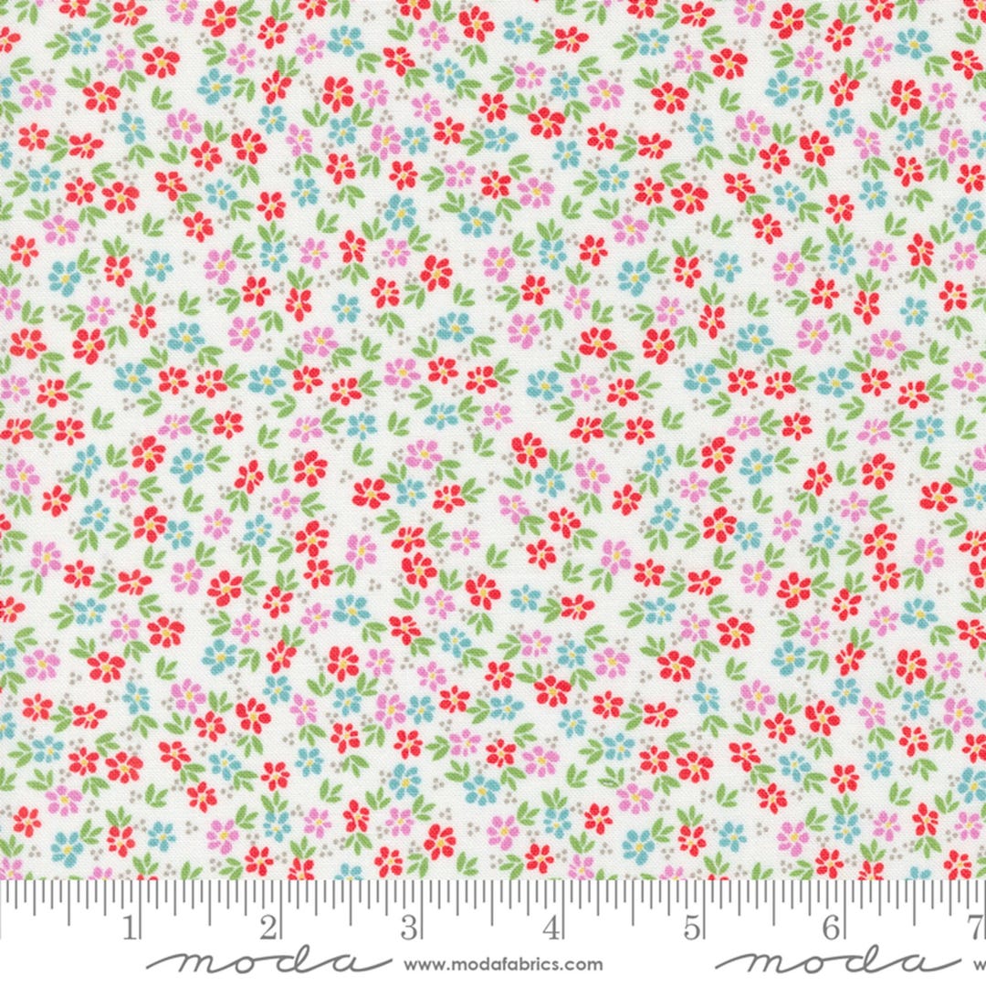 Moda Laguna Sunrise by Sherri & Chelsi - Harbor Floral Blender Print on ...