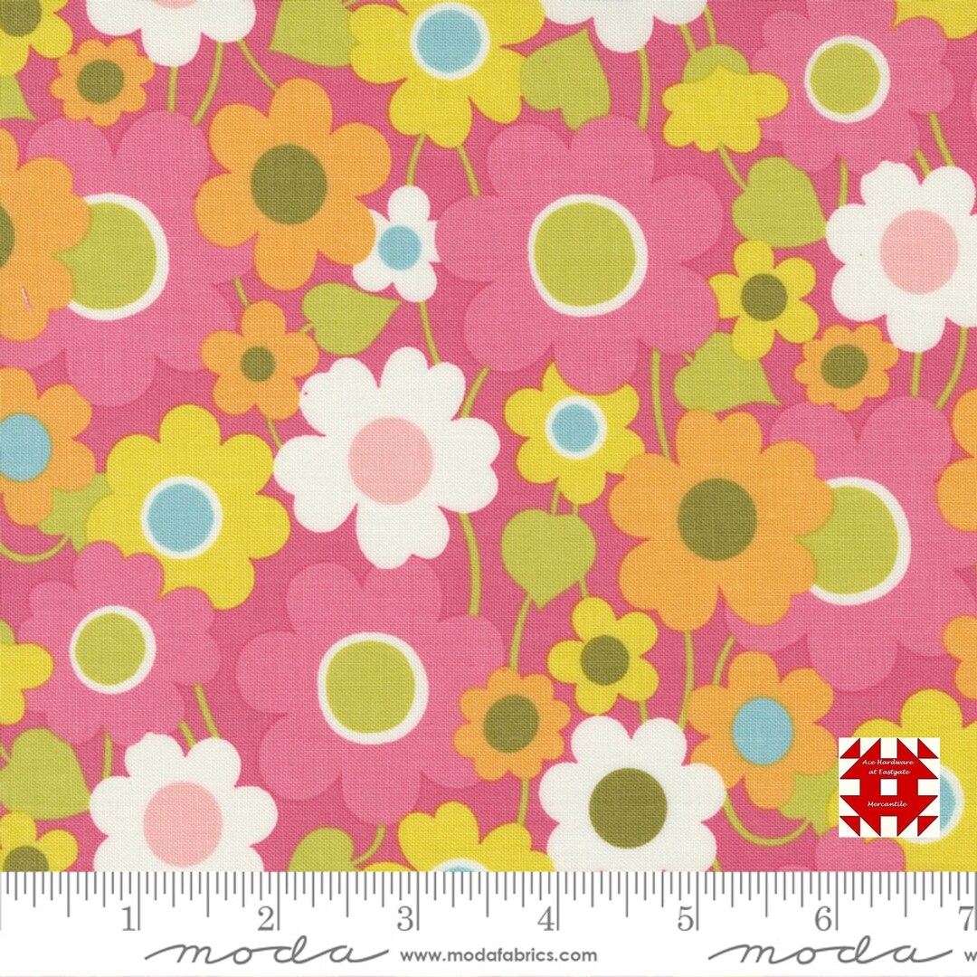 Moda Flower Power by Maureen Mccormick Groovy Garden Floral Print on ...