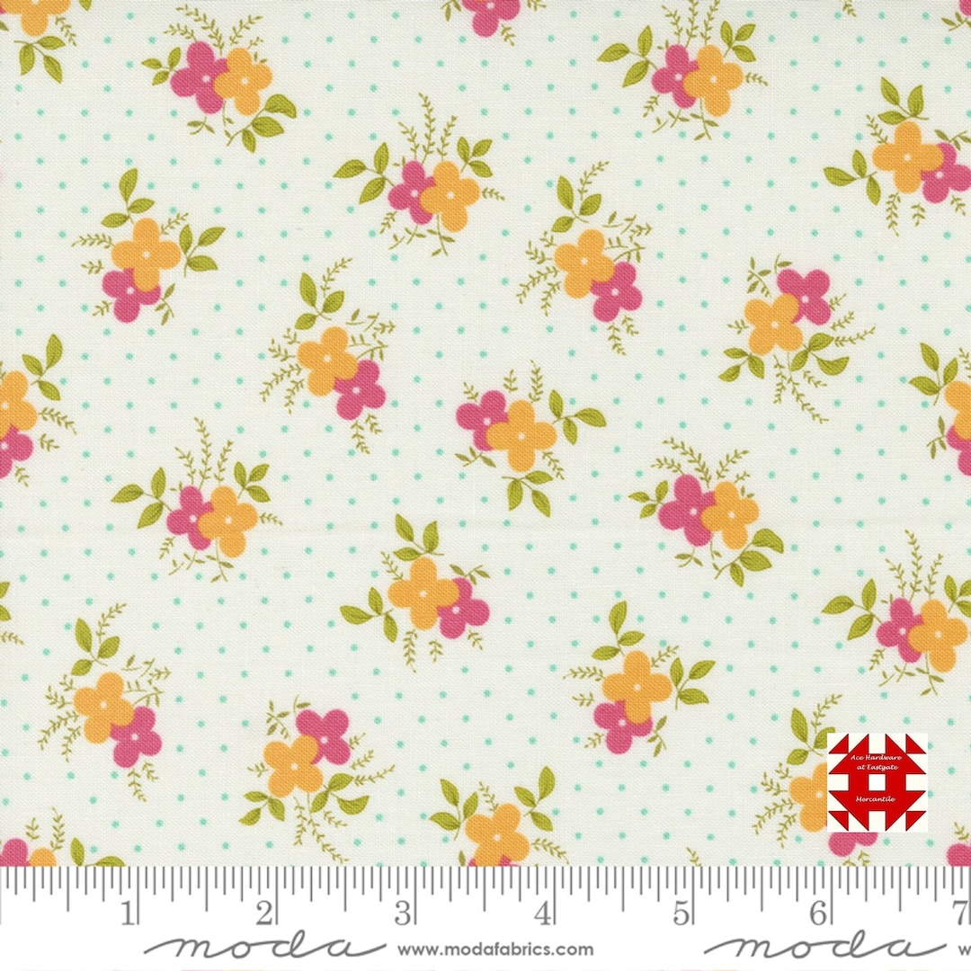 Moda Flower Power by Maureen Mccormick - Easy Breezy Floral Print on ...
