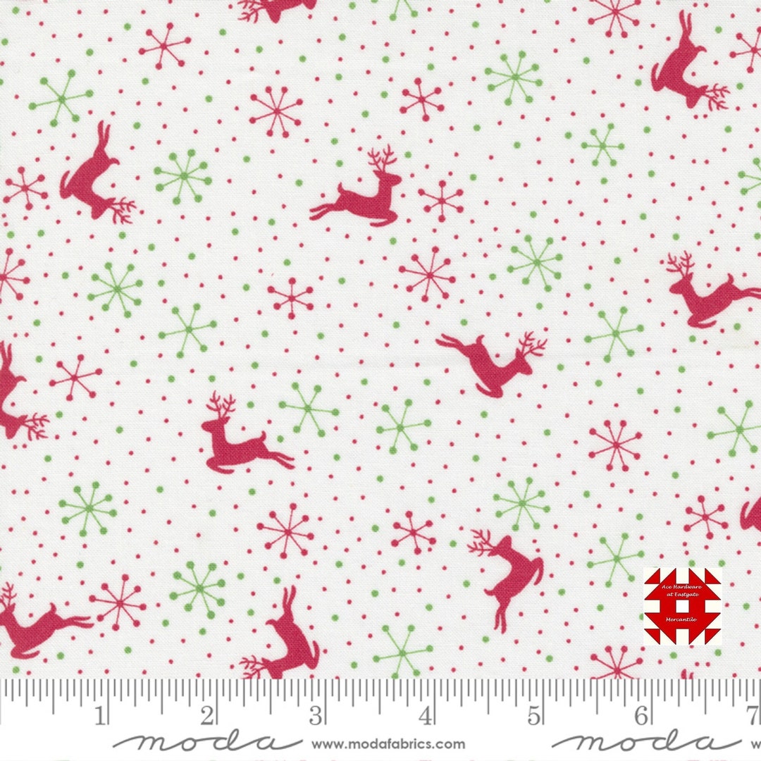 Moda Reindeer Games by Me and My Sister Designs - Small Reindeer Dot ...
