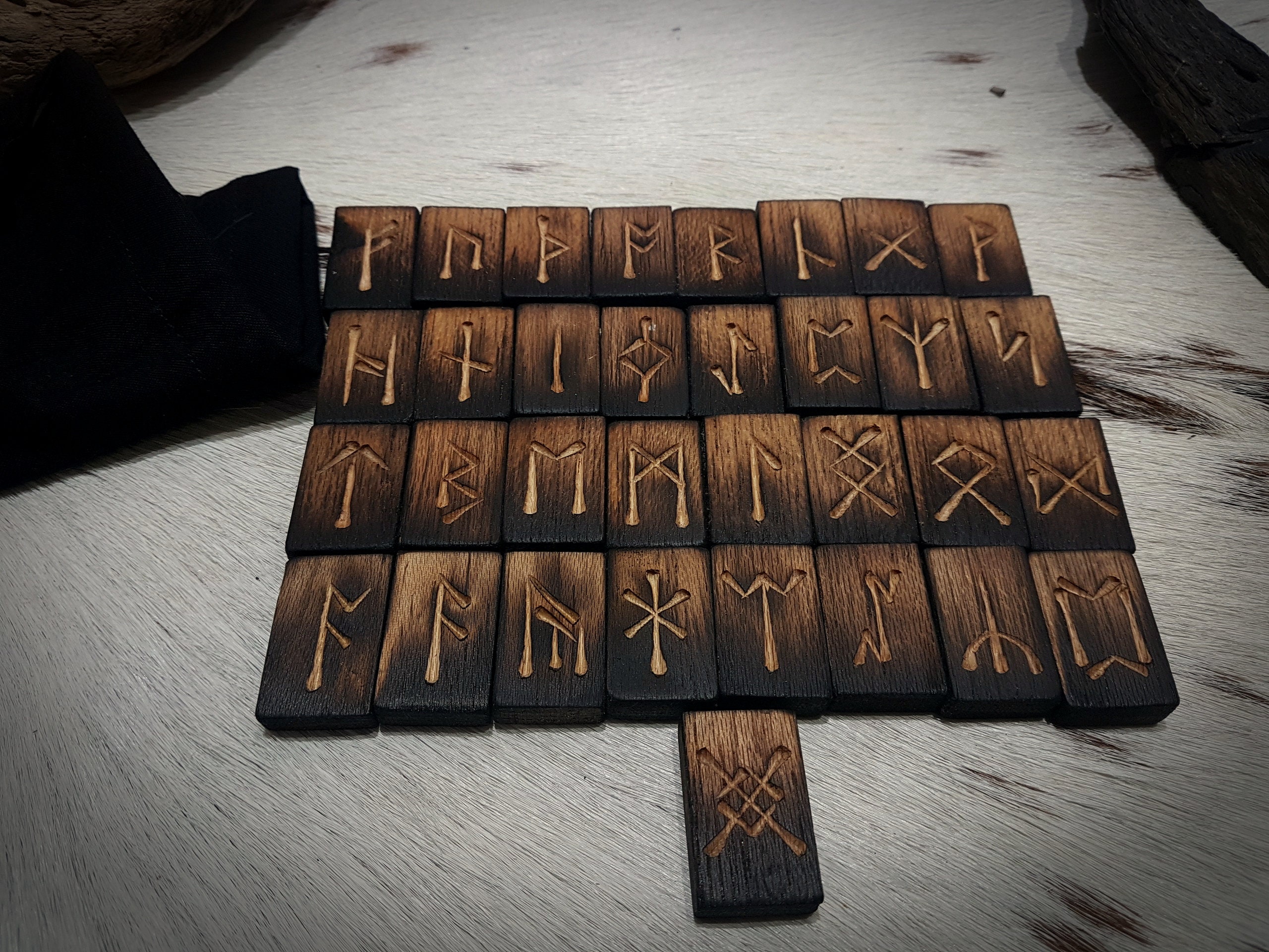 Oak Rune Set of 33 Anglo Saxon / Northumbrian Futhorc. | Etsy UK