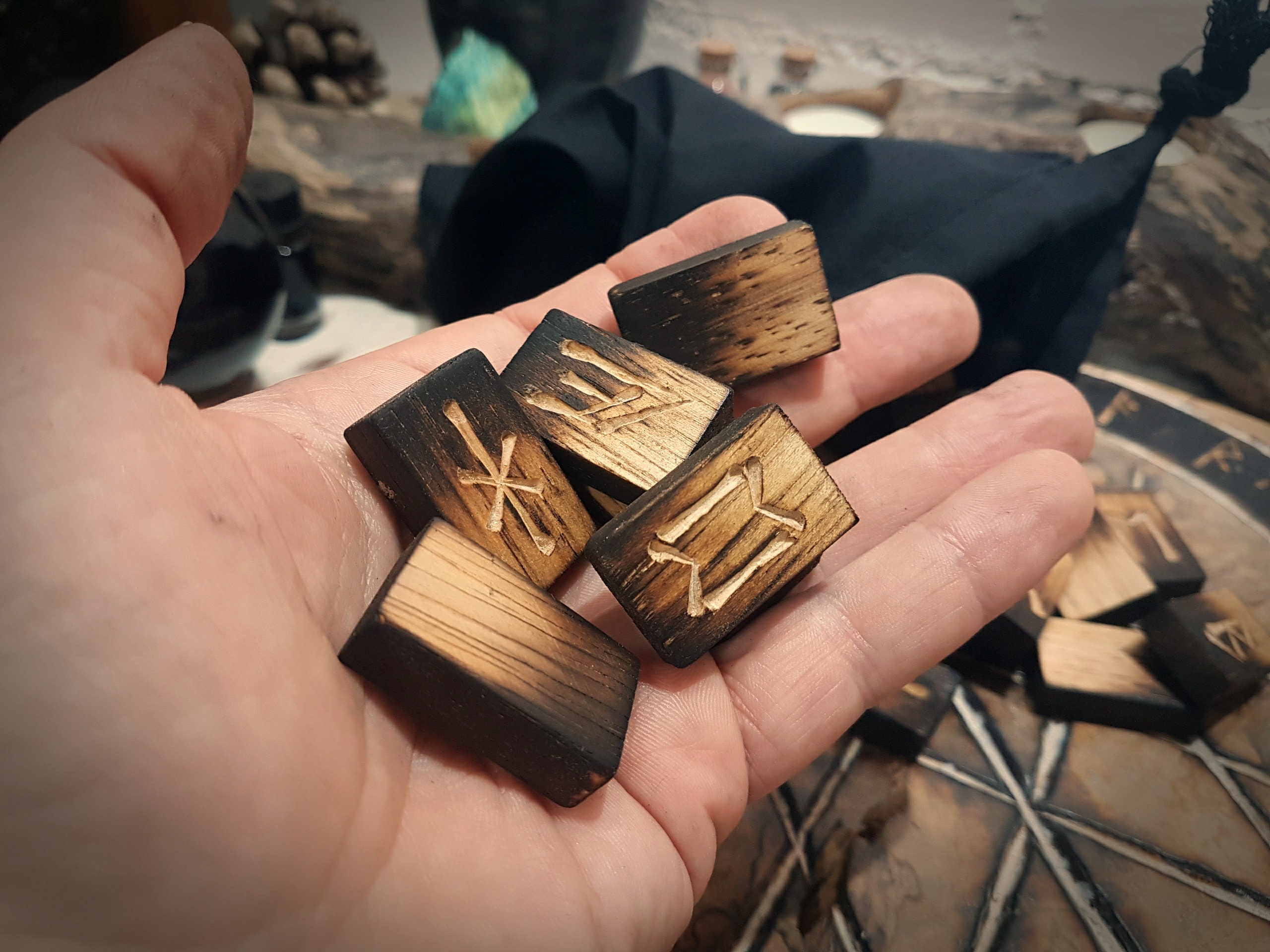 Oak Rune Set of 33 Anglo Saxon / Northumbrian Futhorc. - Etsy UK