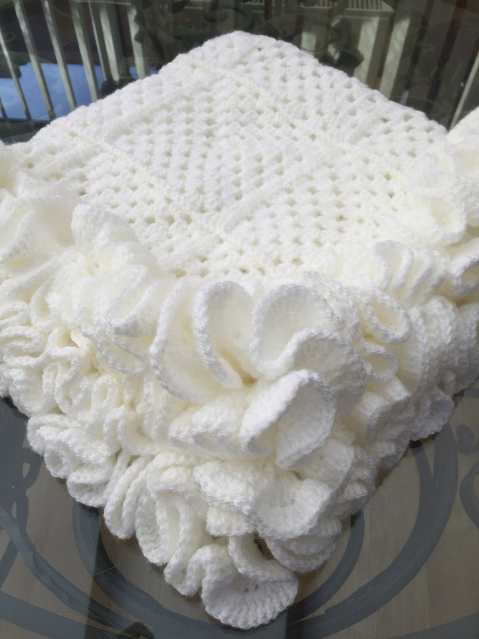 Roses Infinity Blanket Crochet Pattern. Instant PDF Download. - Etsy