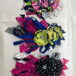Handmade Custom Flower Pins - Etsy