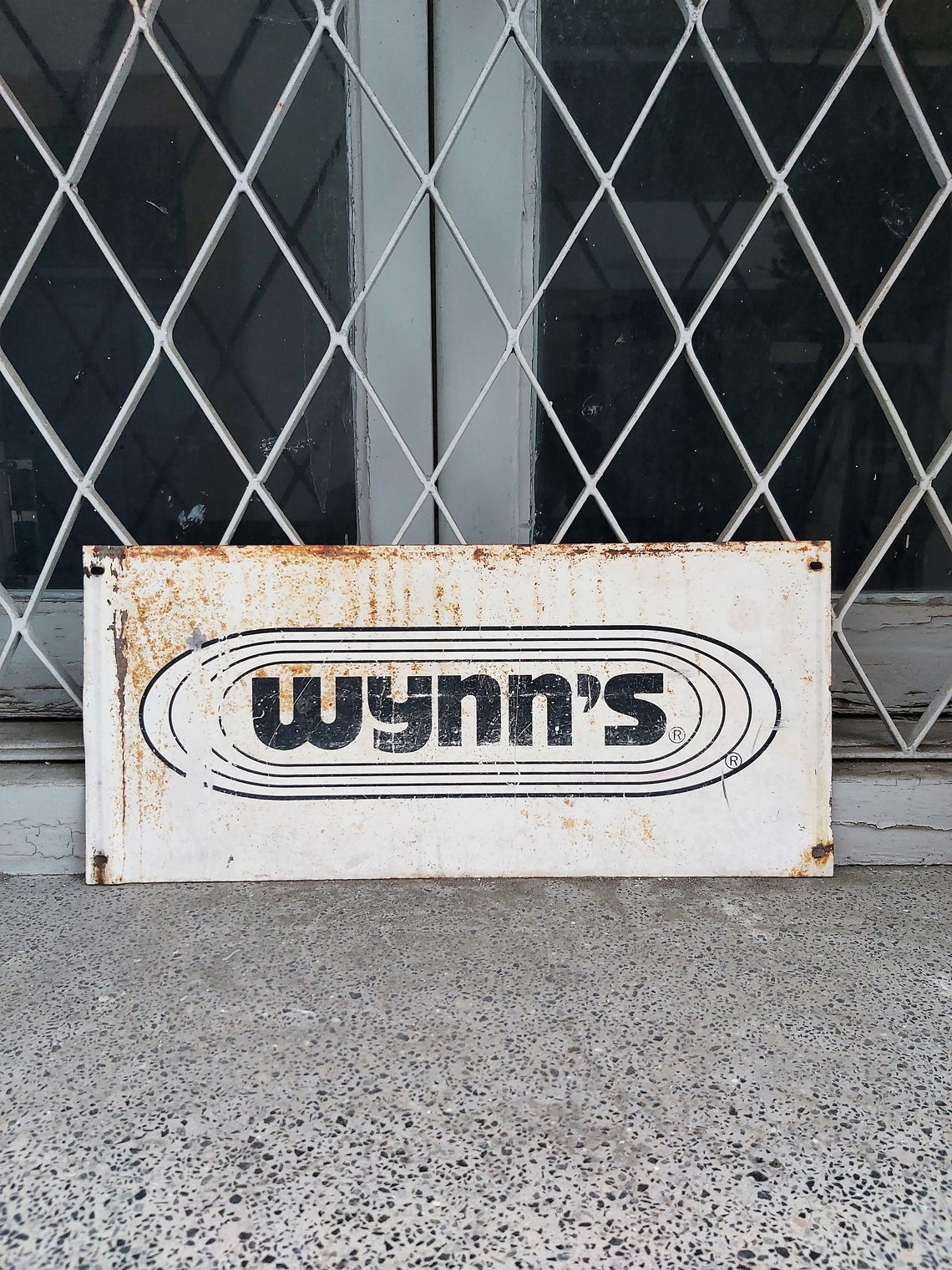 Vintage Wynn's Metal Advertising Sign - Etsy