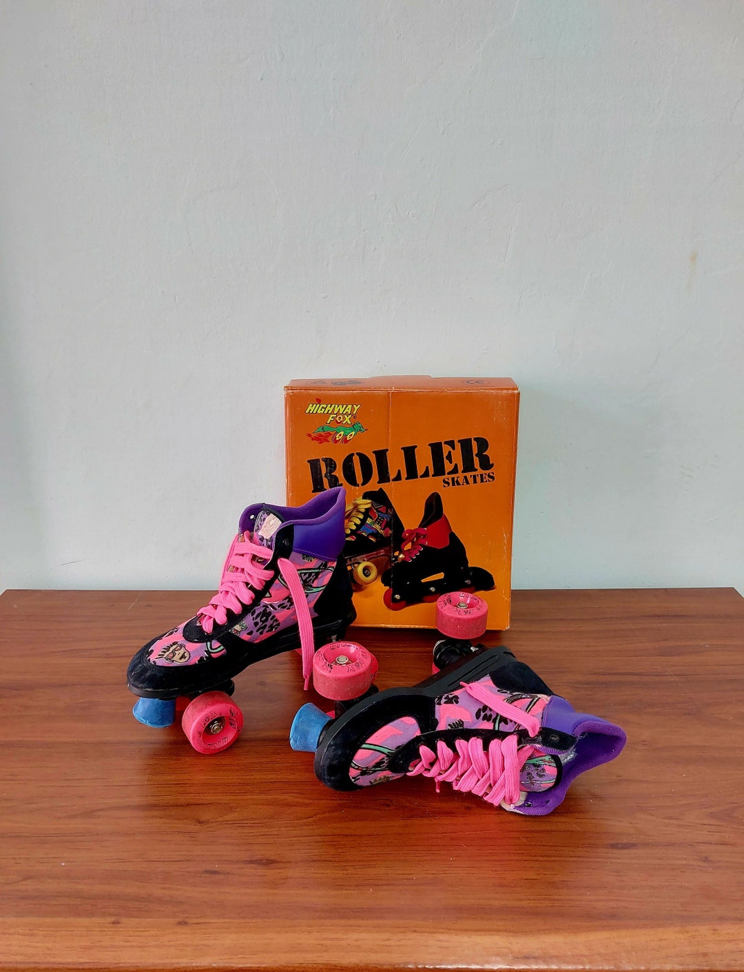 Vintage Highway Fox Roller Skates - Etsy