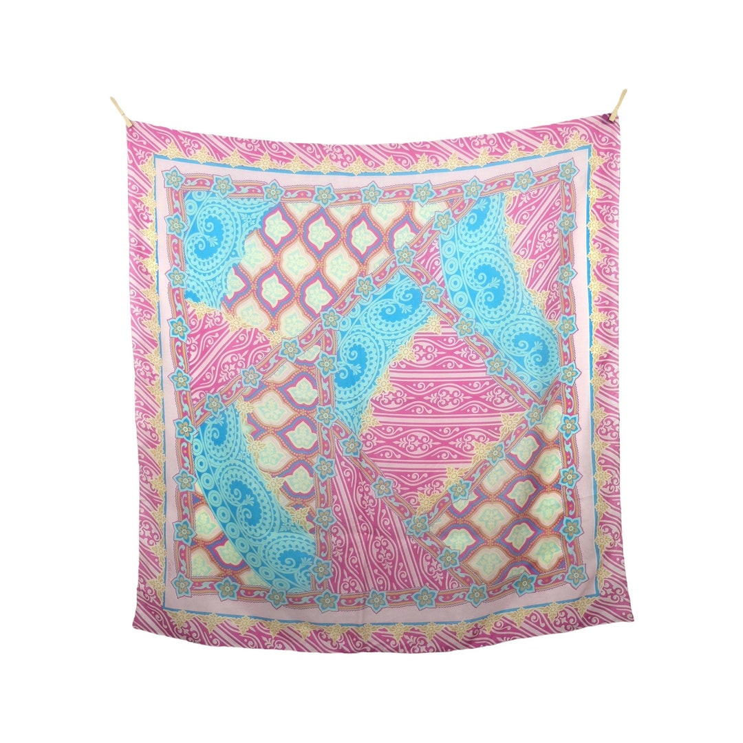 Vintage 80s Silk Preppy Chic Psychedelic Paisley Patterned Pink & Blue ...