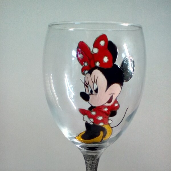 Minnie Mouse Wine - Etsy