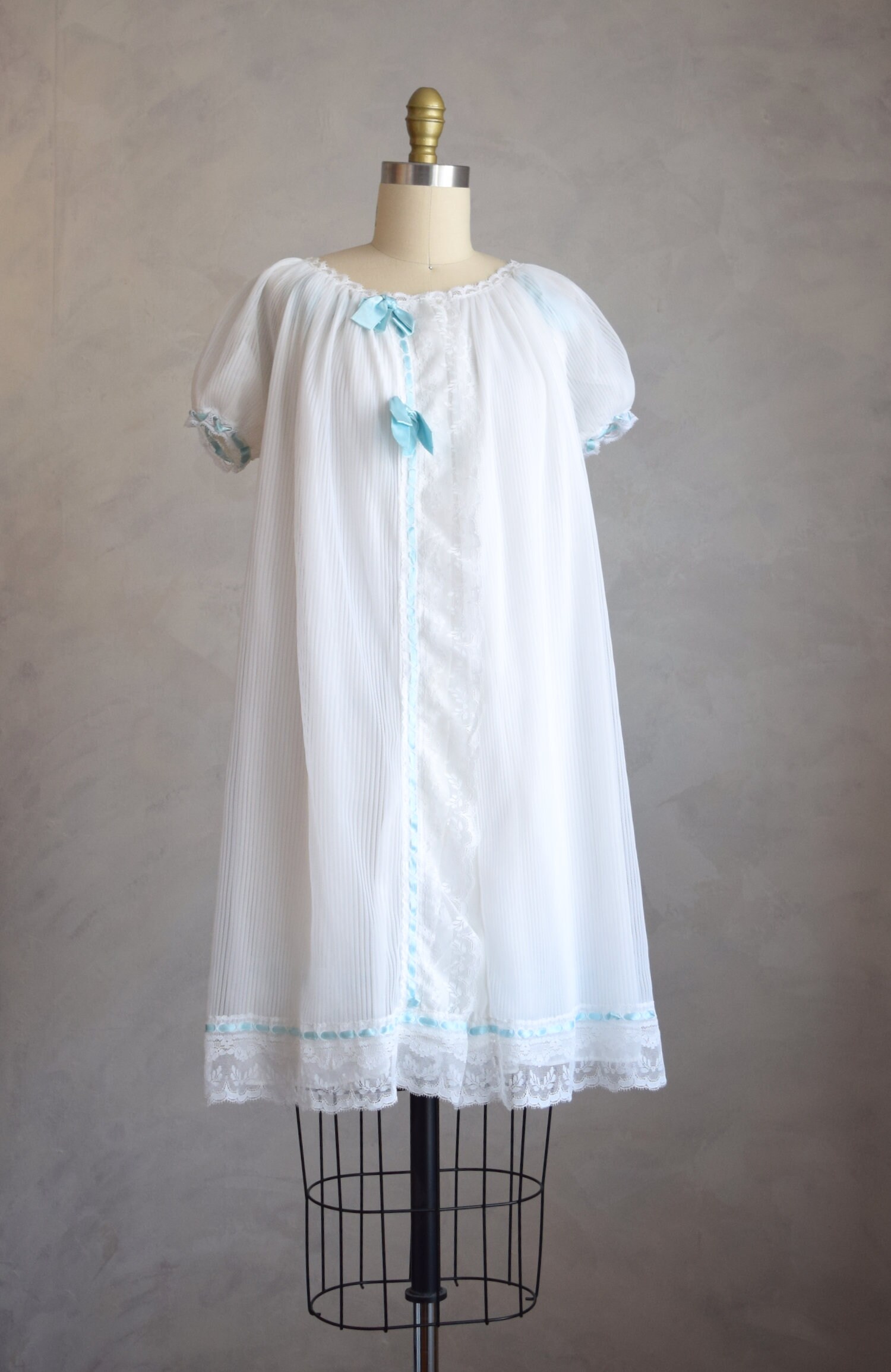 Vintage 1960s White Peignoir Set White and Blue Bridal Robe | Etsy