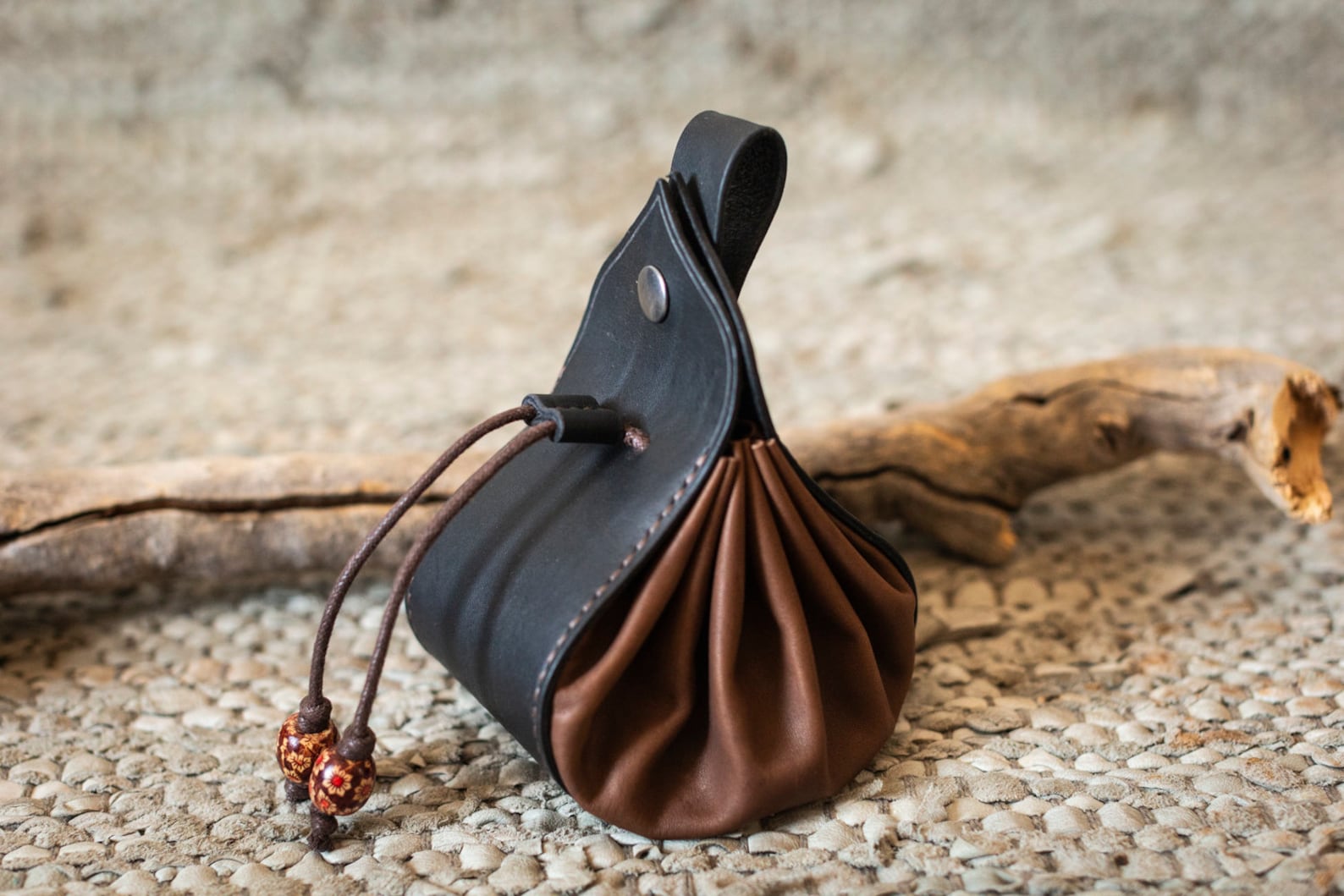 Medieval Leather Drawstring Belt Pouch/purse, Unisex - Etsy