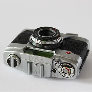 PETRI Compact Super 35mm Half Frame Film Camera - Orikkor 28mm F/2.8 Lens - Super Rare - Film ...