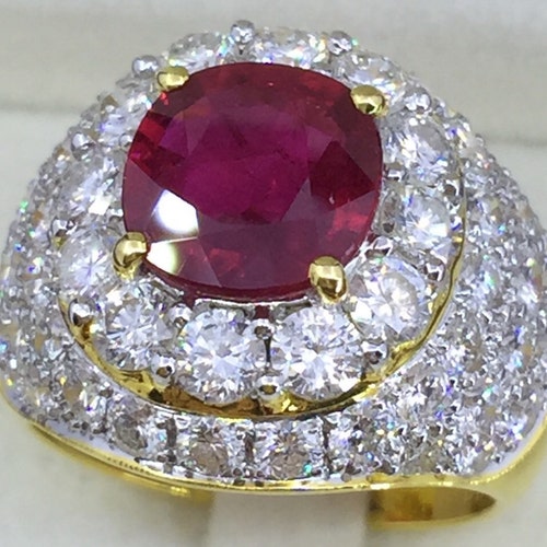 SIAMESE 8.31ct Ruby & Diamonds in 18K Solid Handmade Gold Ring - Etsy