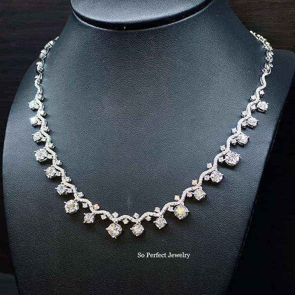 Graduated Diamond Necklace - Etsy