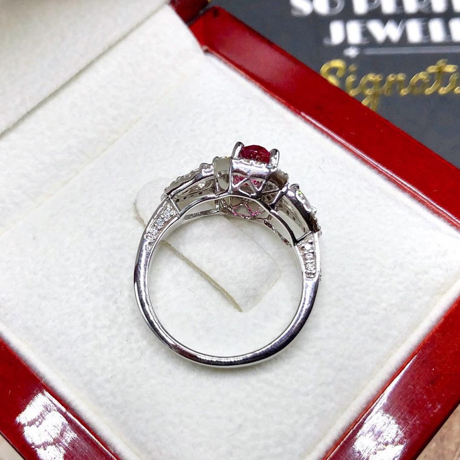 SIAMESE 1.71TCW Natural Ruby & Diamonds in 18K Solid White - Etsy