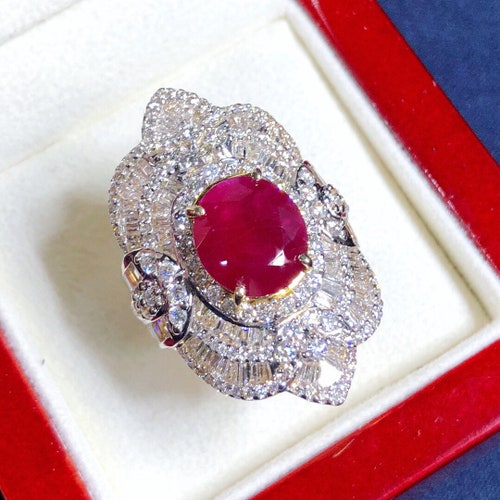 SIAMESE 8.31ct Ruby & Diamonds in 18K Solid Handmade Gold Ring - Etsy