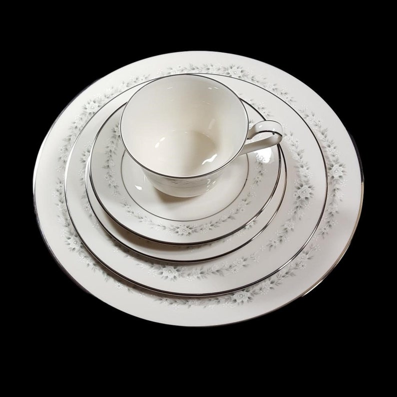 Vintage Dinnerware Set, Vintage Ivory Dinnerware Set With White Flowers ...
