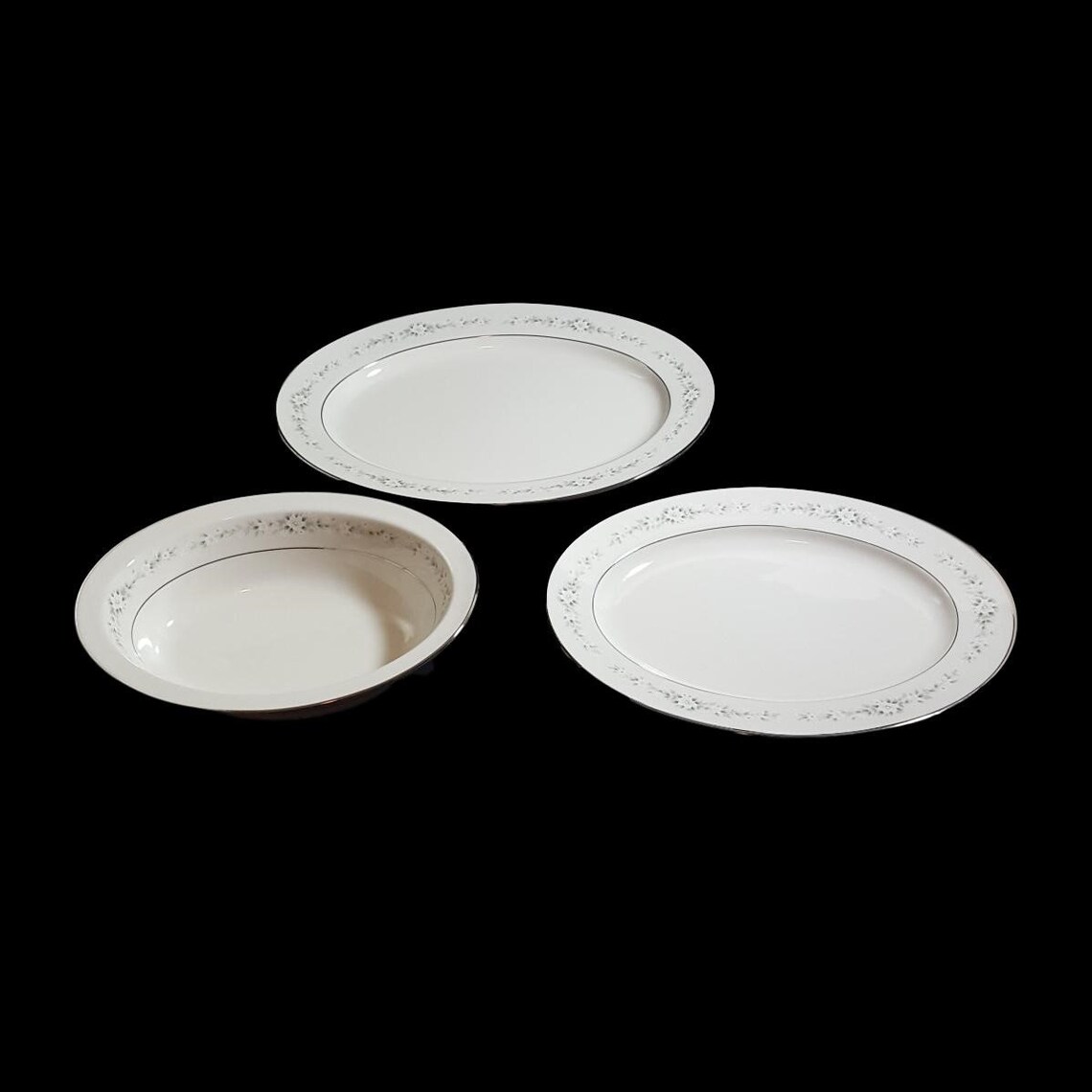 Vintage Dinnerware Set Vintage Ivory Dinnerware Set With - Etsy