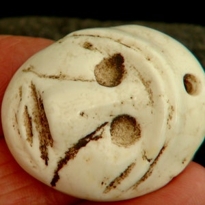 Very Rare Neolithic Chinese Shell Mask Pendant From the Hongshan ...