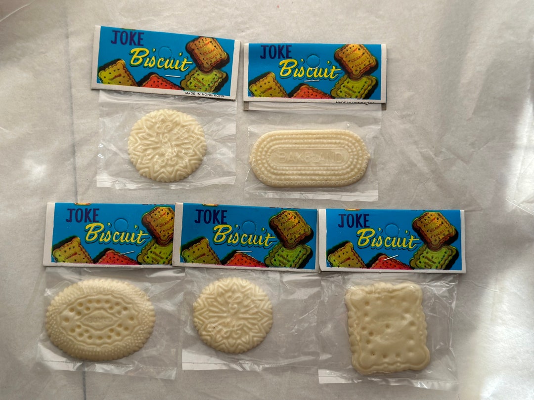 ONE (1) Vintage Plastic Party Favor Fake Crackers, Joke Biscuits - Etsy
