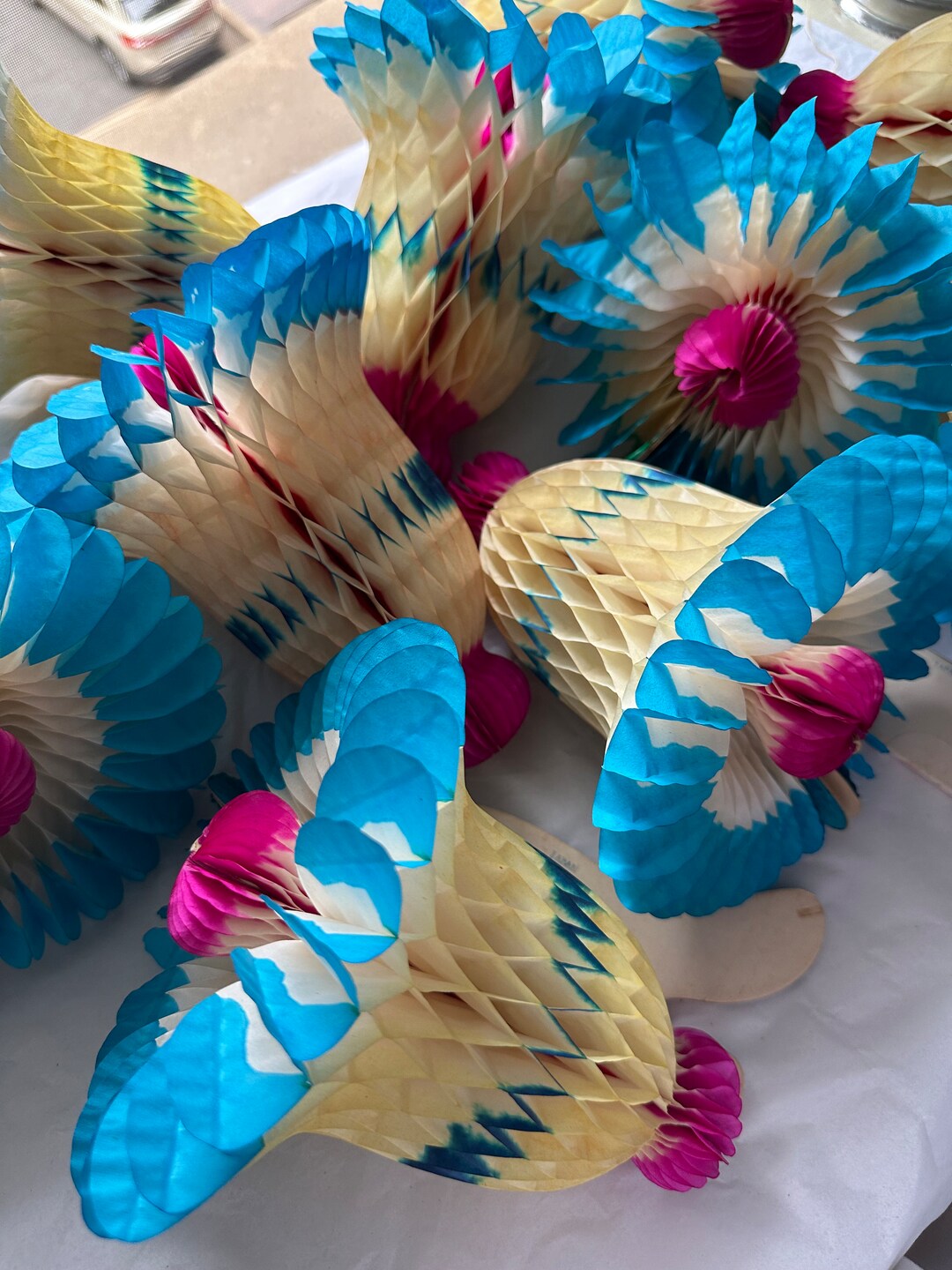 ONE (1) Vintage Honeycomb Bell - JAPAN, Hand-dyed, Vintage Party ...