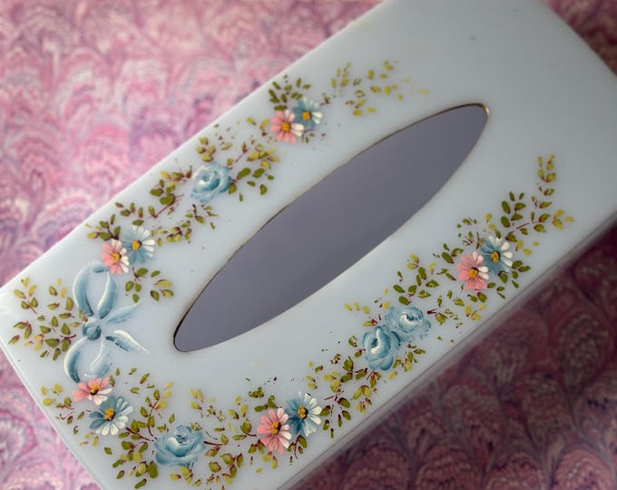 Vintage Mitchell Gould Plastic Tissue Cover Box - Pastel Shabby Chic ...