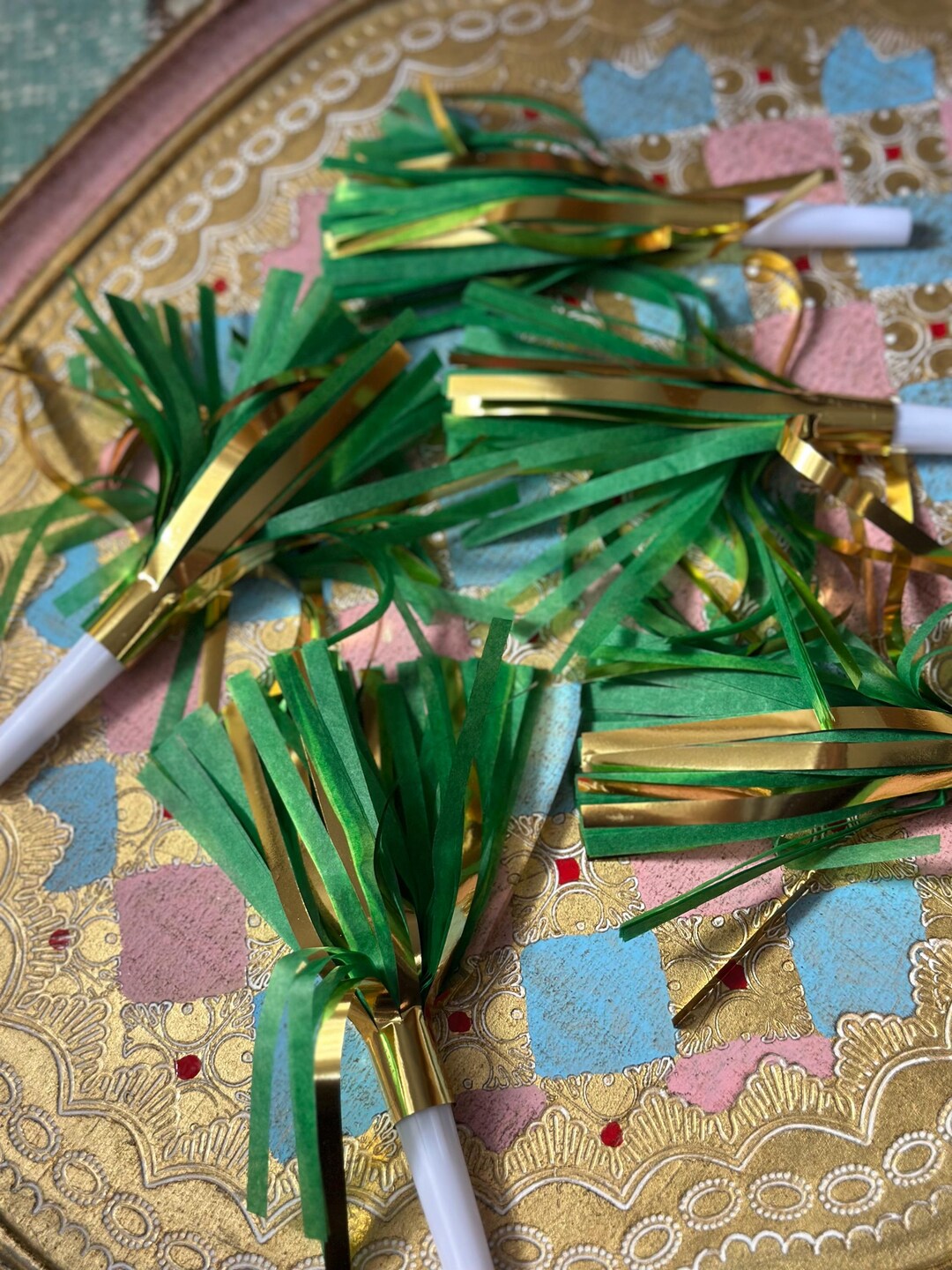 SET (5) Vintage-style Tissue Paper Fringe Small Party Blowers - Vintage ...