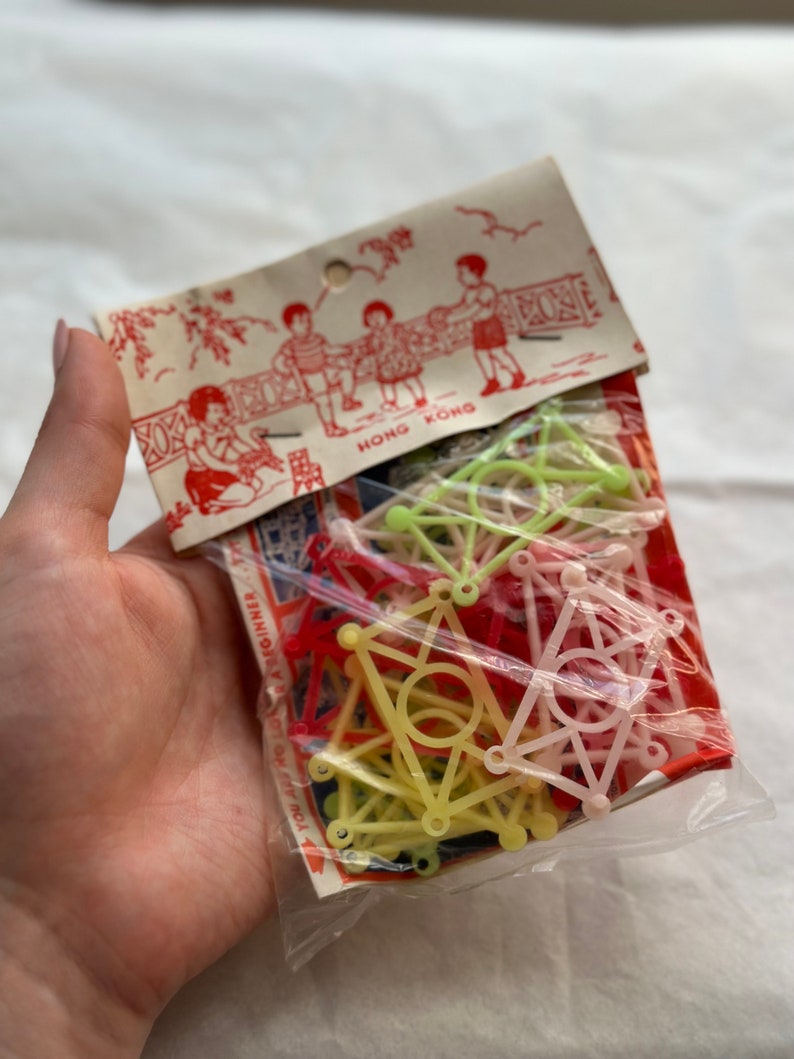 VINTAGE Plastic Link Kit Plastic Vintage Toy HONG KONG - Etsy