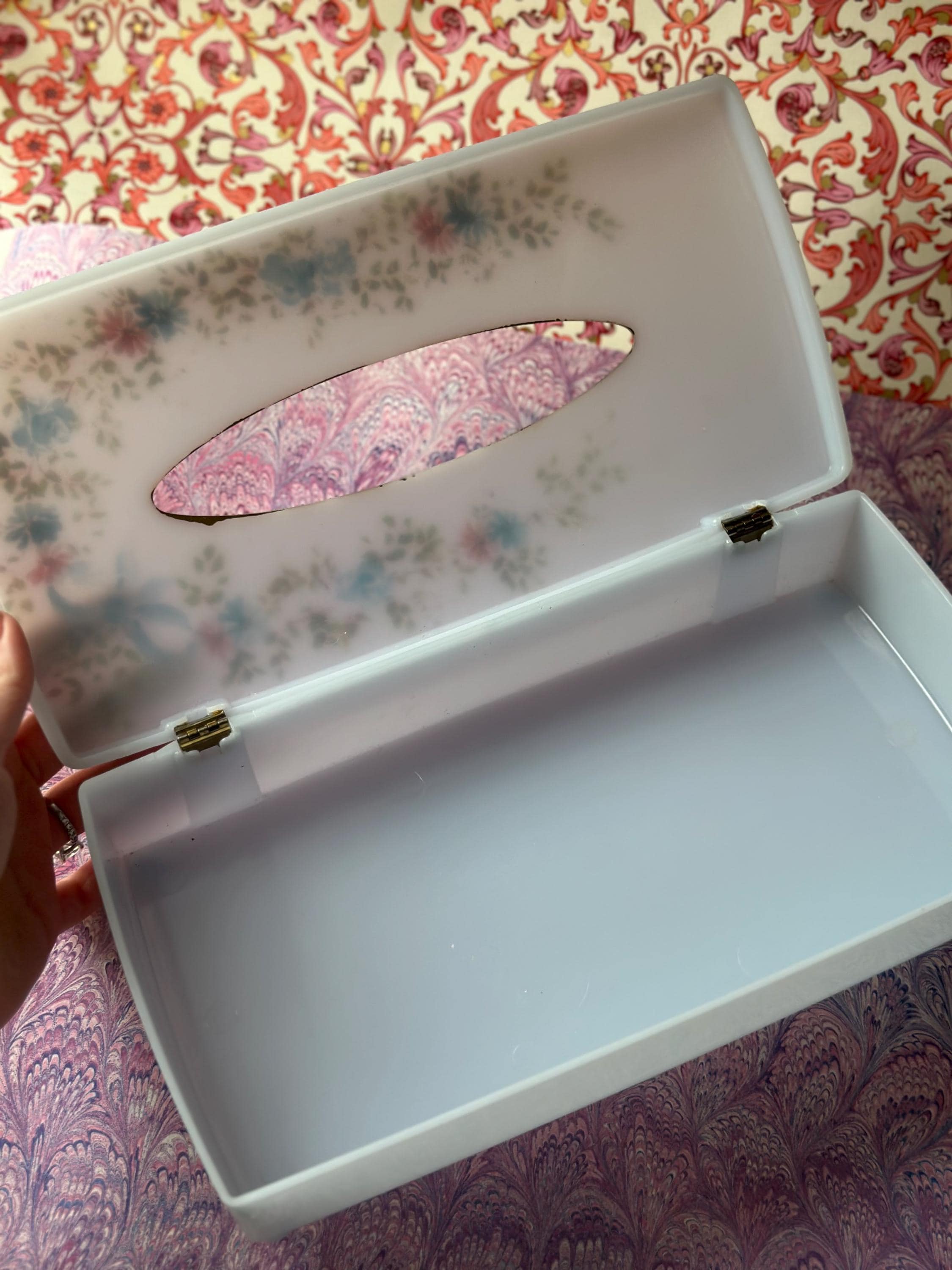Vintage Mitchell Gould Plastic Tissue Cover Box - Pastel Shabby Chic ...