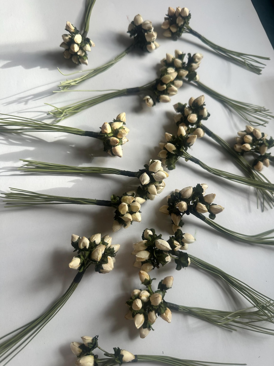 ONE (1) Bunch VINTAGE Millinery Flowers - Small Cream Buds, Plastic ...