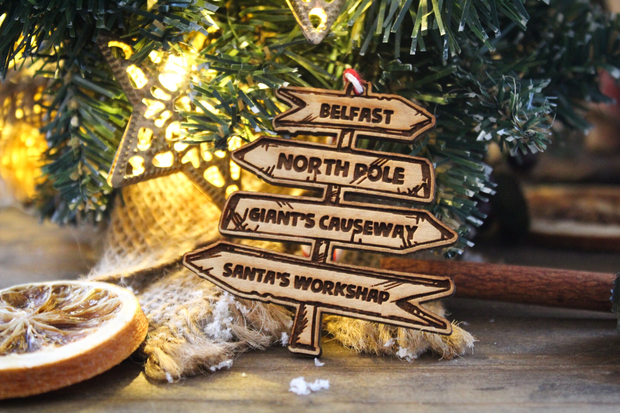 Belfast Location Wooden Bauble Northern Design Ireland Fun Classic ...