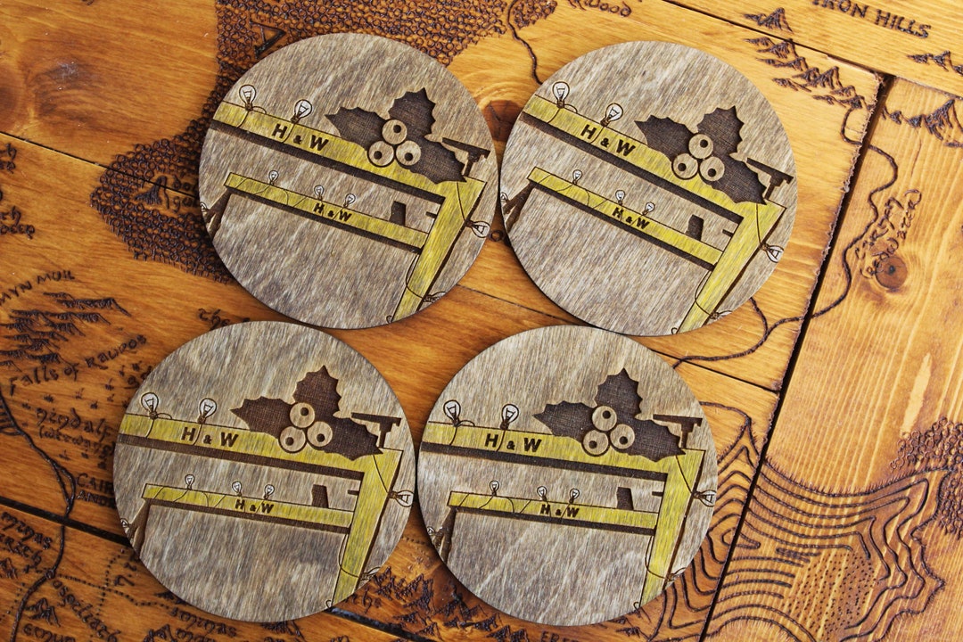 Belfast Harland and Wolff Wooden Coasters Christmas Northern Ireland ...