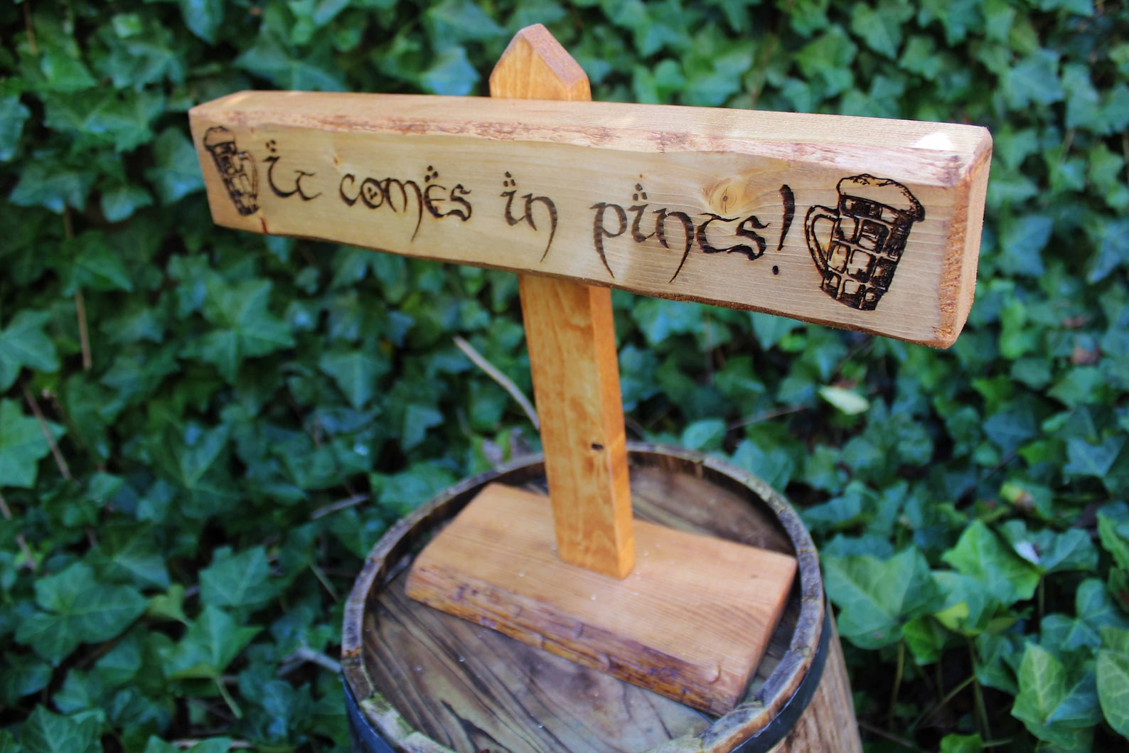 It Comes in Pints Table Sign Fantasy Wedding Decor Package Bar Beers ...
