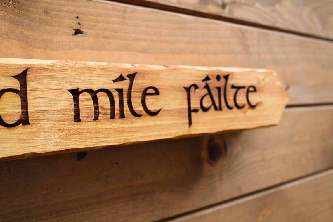 Cead Mile Failte A Thousand Welcomes Irish Welcome Sign Rustic | Etsy UK