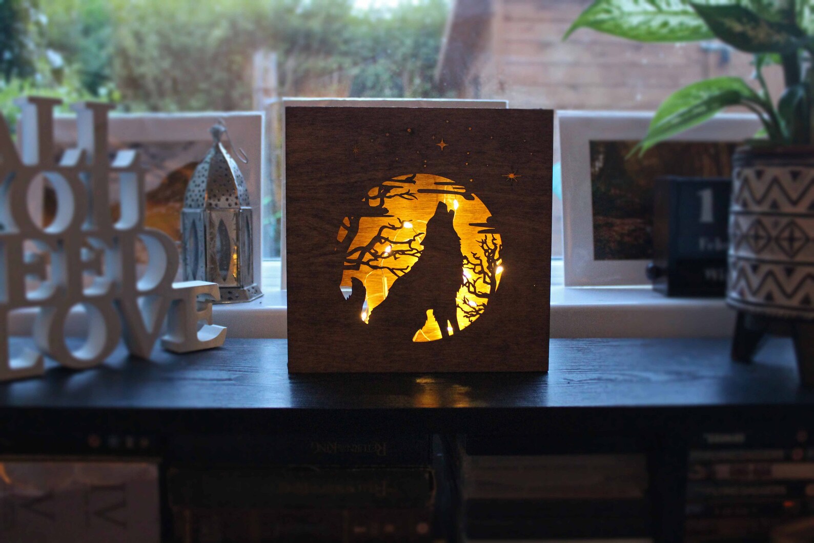 Howling Wolf Light Box Bedroom Rustic Wooden Pyrography Wood - Etsy UK