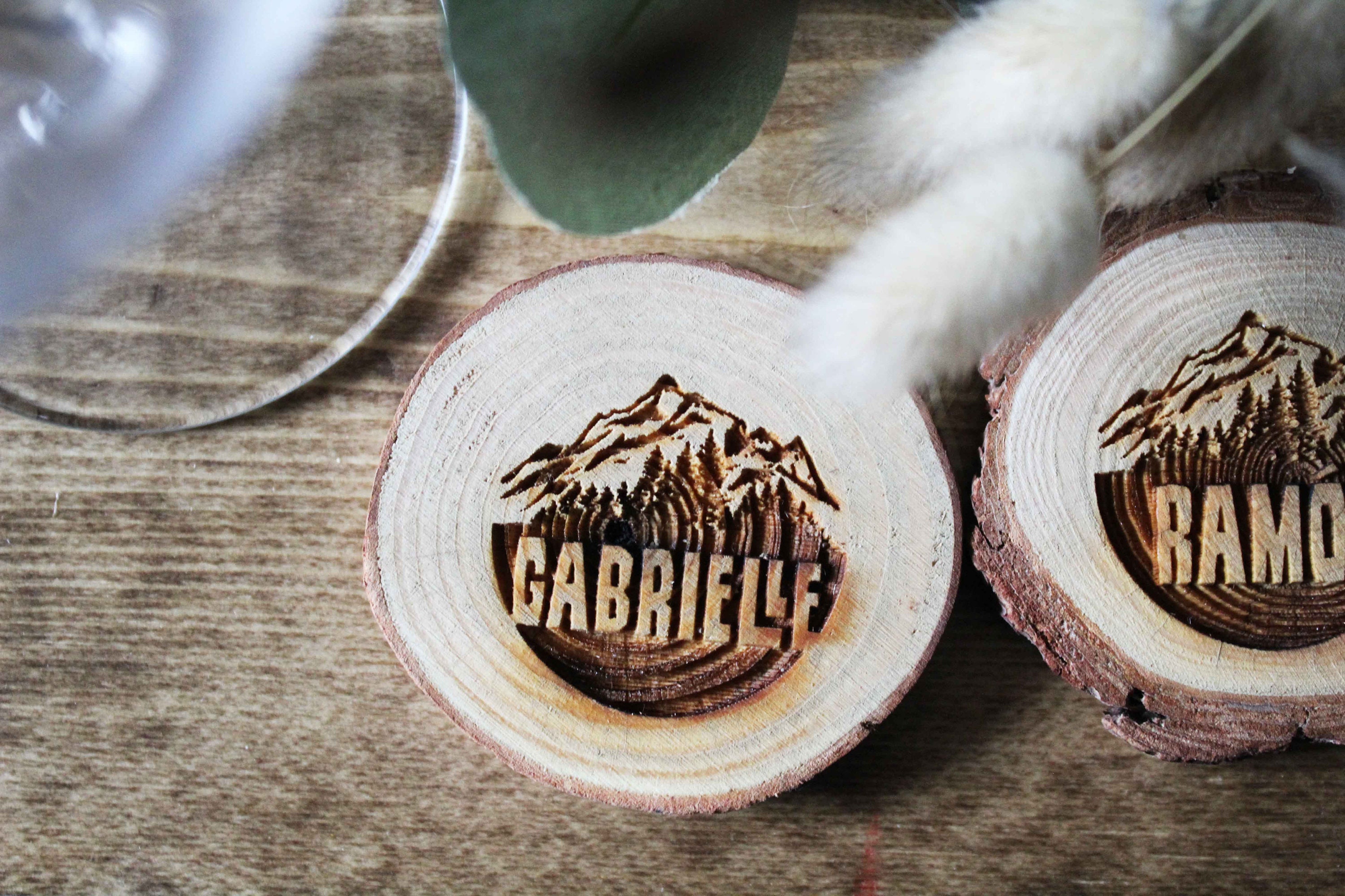 10 X Rustic Log Slice Place Names Personalised Wooden Burned Settings ...