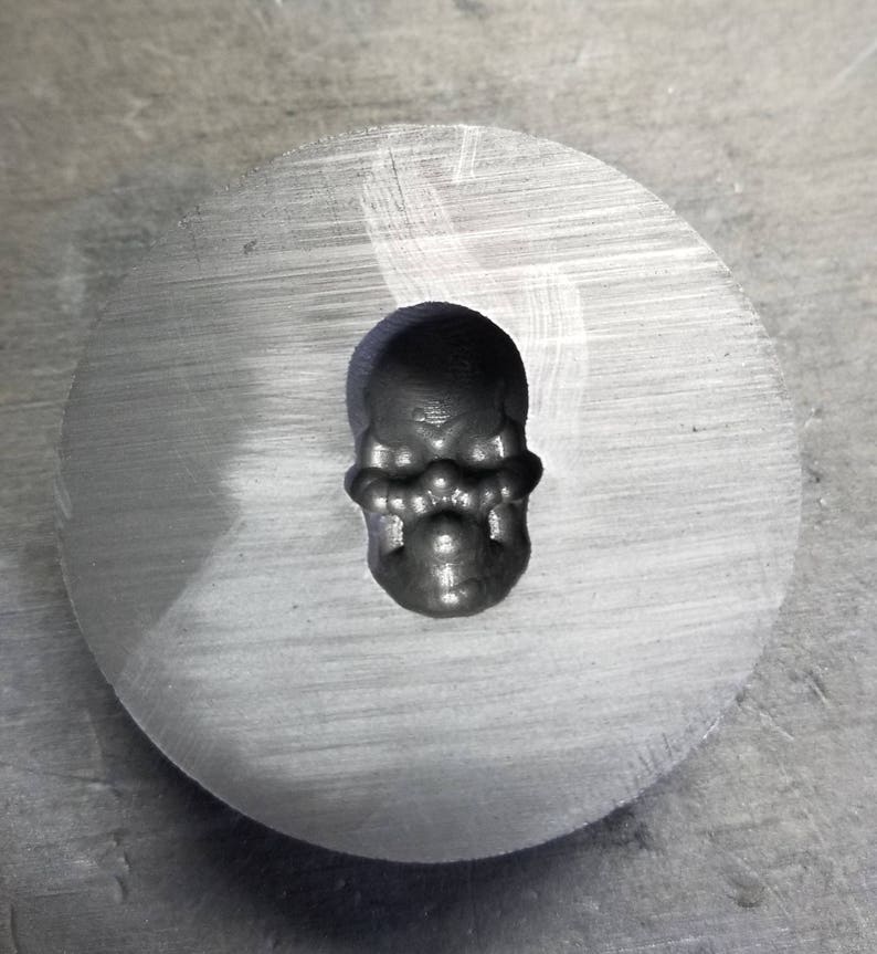 Graphite Mold: 3d Skull Version 2 Various Sizes - Etsy