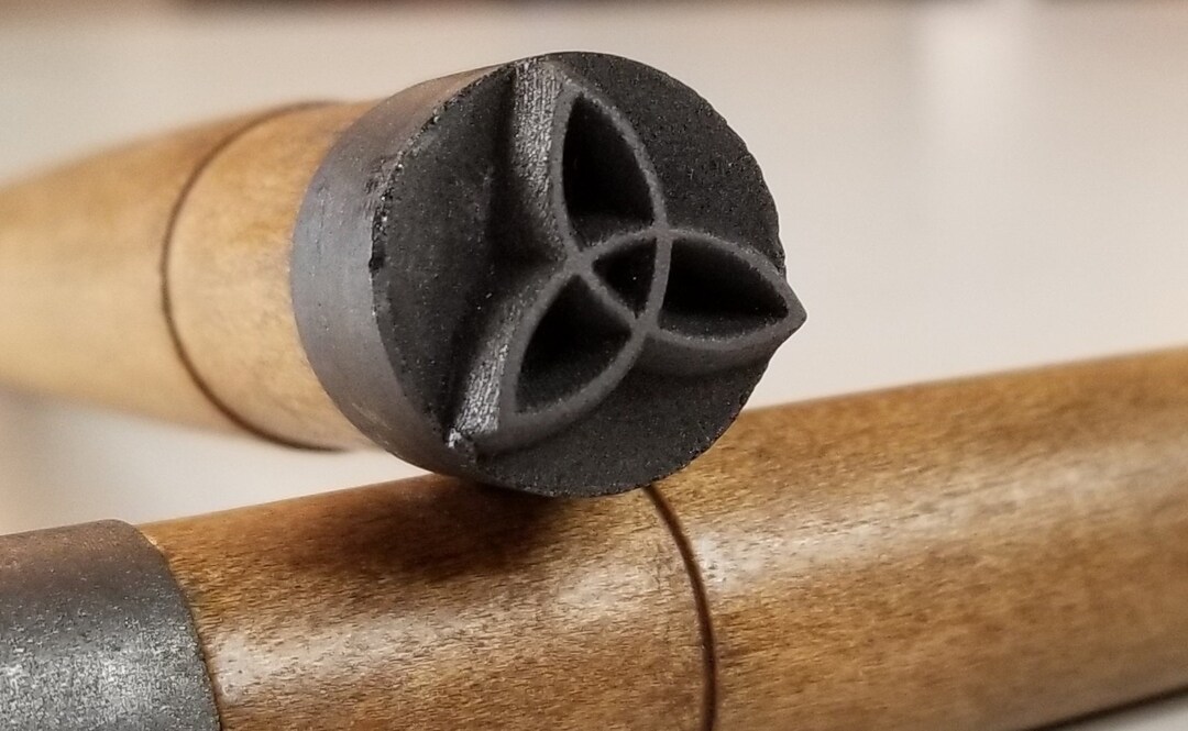 3/4" Graphite Trinity Stamp - Etsy