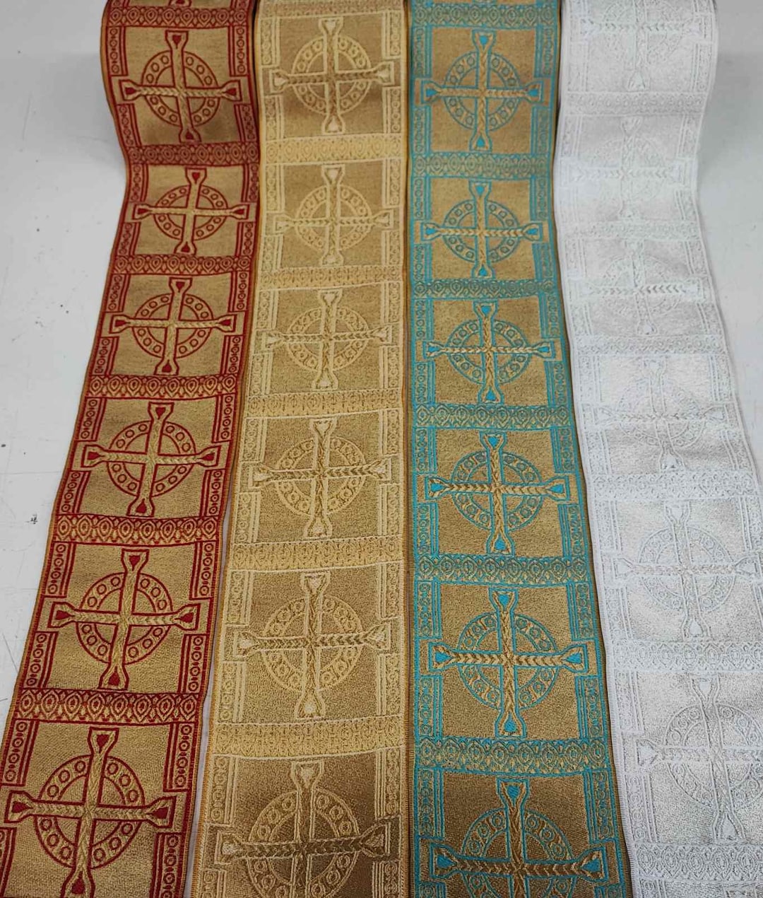 Gold Liturgical Metallic Jacquard Fabric Ophrey Gallon Trim 11 Cm Wide ...