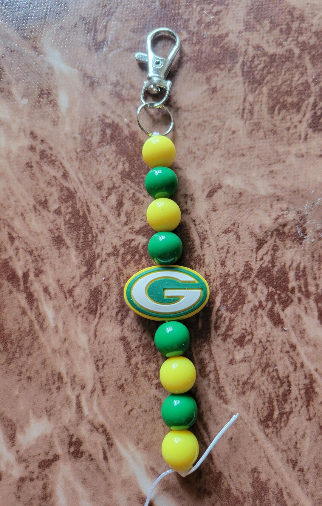 Wisconsin Green and Gold NFL Sport Football Keychain -key Ring Chain ...