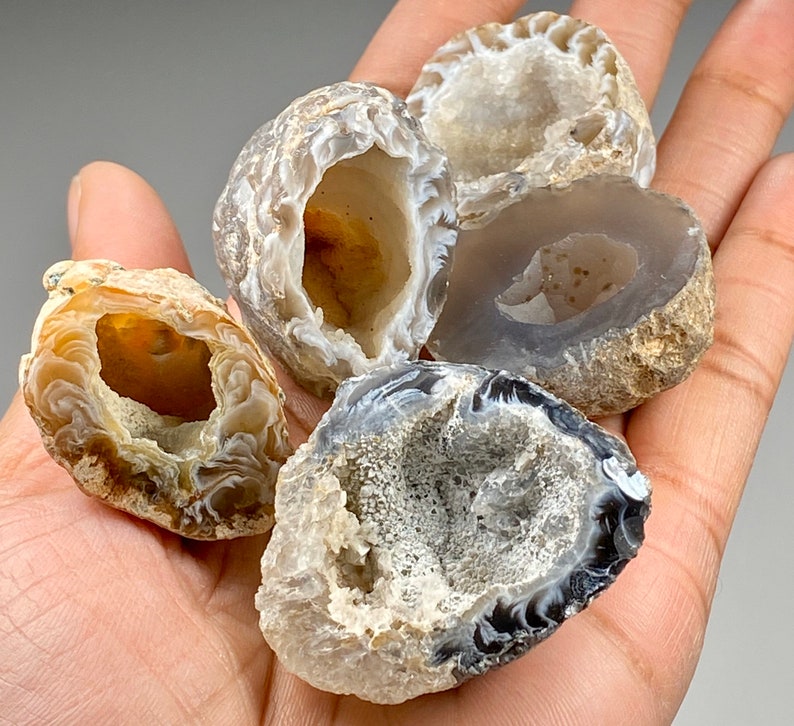 Collection of Mini Agate Geodes Crystal Healing Decor - Etsy