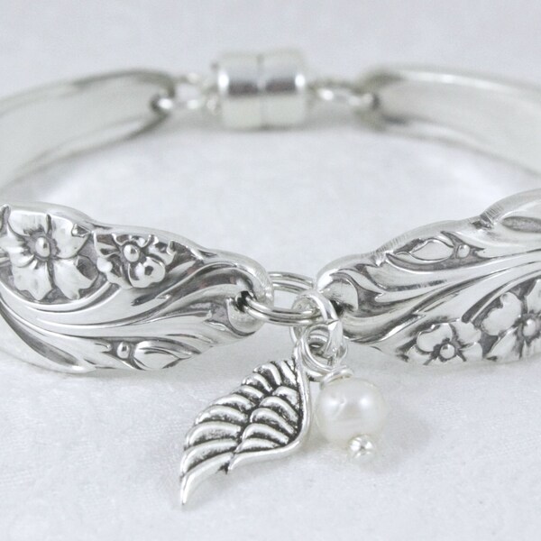 Wing Bracelet - Etsy