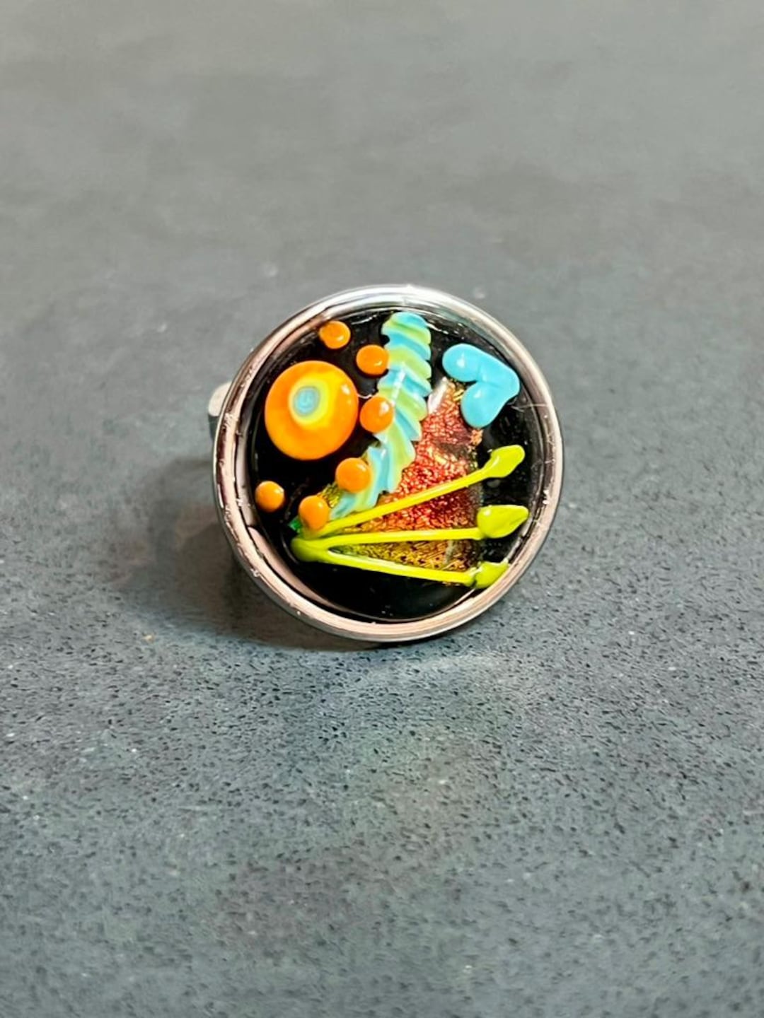 Corina Tettinger's Fun and Whimsical Lampwork Bead on a Stainless Steel ...