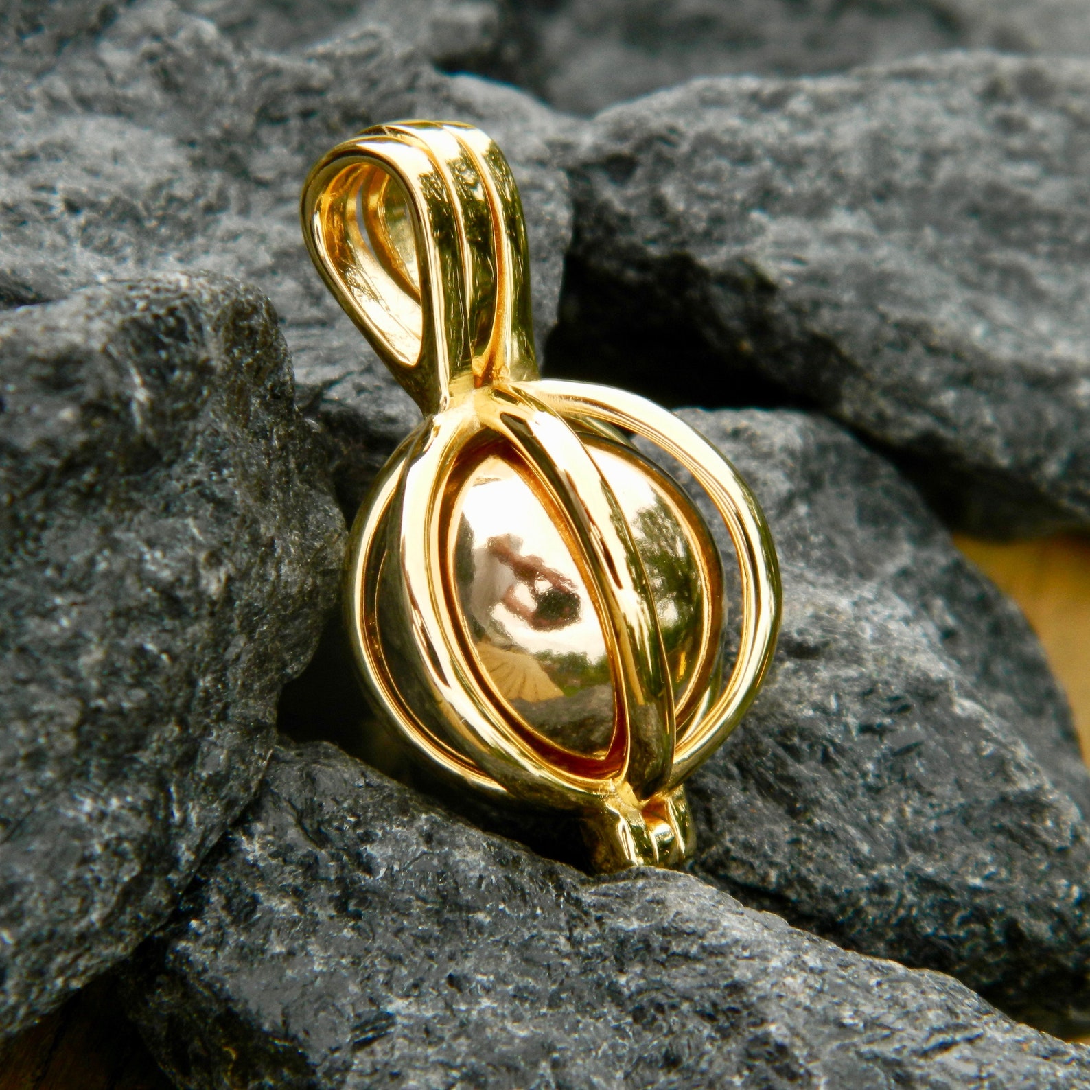 Interchangeable Cage Pendant With 14mm 14k Gold Filled Stone. 18k Gold ...