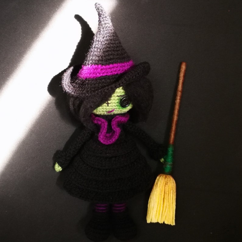 CROCHET PATTERN Witch doll Wicked Witch doll Halloween doll | Etsy