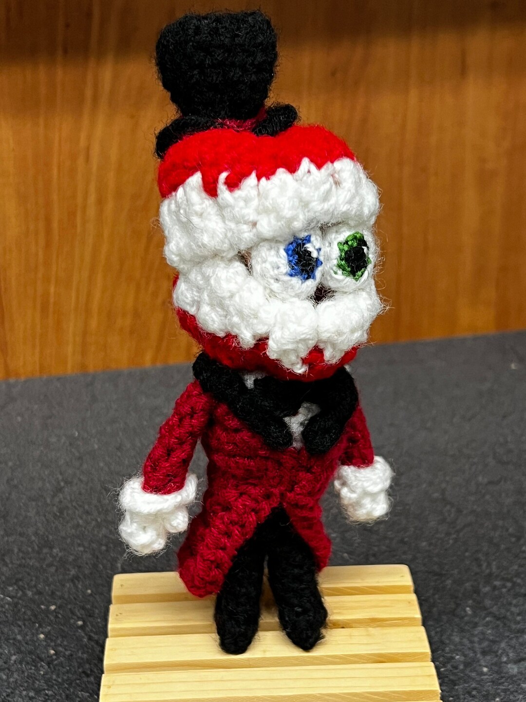 PDF PATTERN Ringmaster Caine From "the Amazing Digital Circus" - Etsy